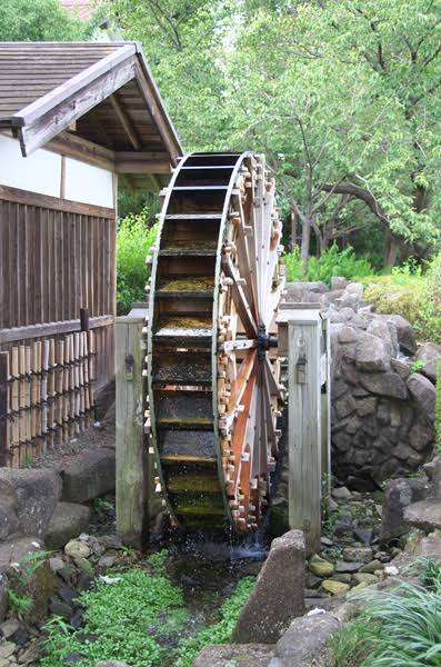 Water mills in Tokyo , go back in time│TOKYO travel TIPS