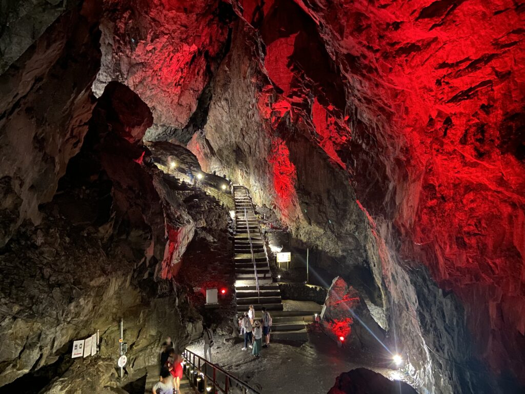 Sustainable lifestyle in Tokyo, cool down 11℃ in hot humid summer Tokyo ...