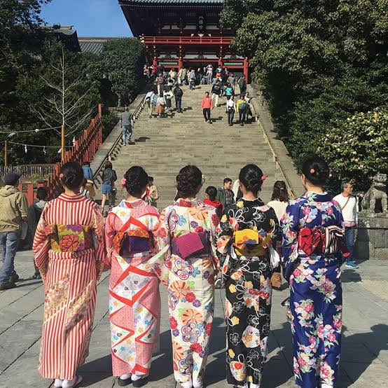 Kamakura, a city of temples, shrines and windsurfing!│TOKYO travel TIPS