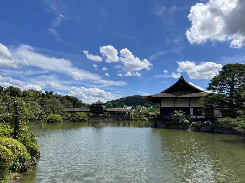 Shinen( God’s garden) in Heian Jingu shrine!