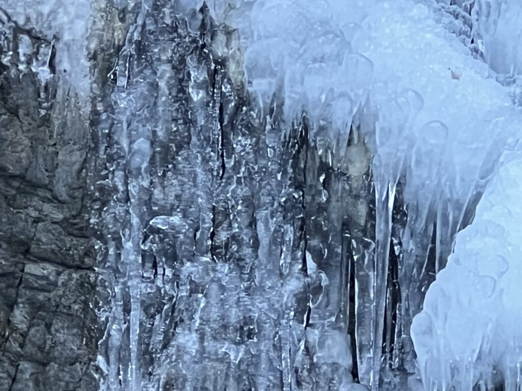 Frozen waterfalls in Okutama Tokyo!