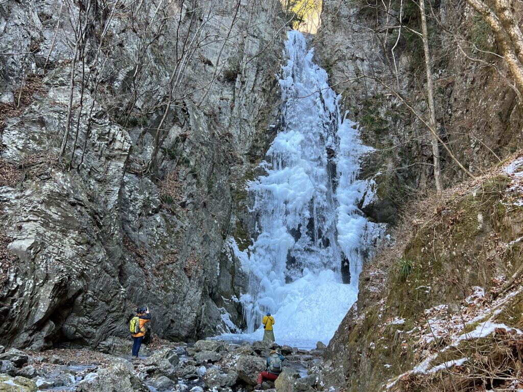 Frozen waterfalls in Okutama Tokyo!