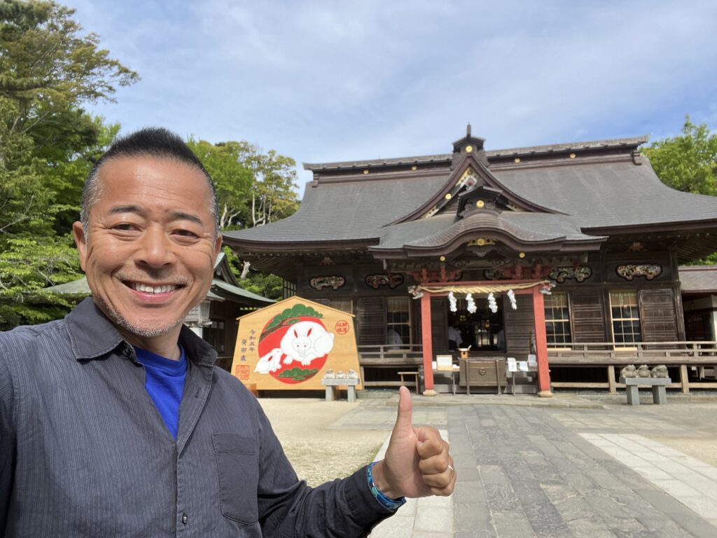 The Pacific Ocean and the Torii Gate, Oarai Isosaki Shrine!