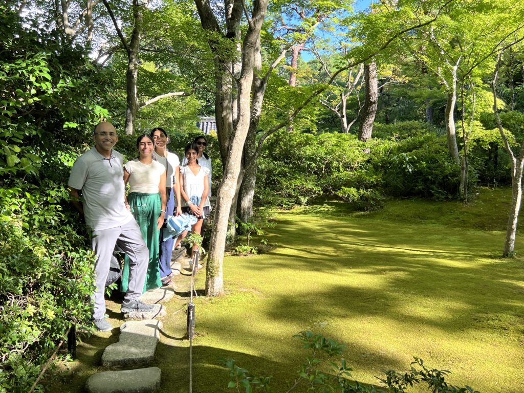 Kyoto 1-Day Tour, Kiyomizu,Yasaka Shrine, Fushimi Inari Shrine, Monkey ... Kyoto 1-Day Tour, Kiyomizu,Yasaka Shrine, Fushimi Inari Shrine, Monkey ...