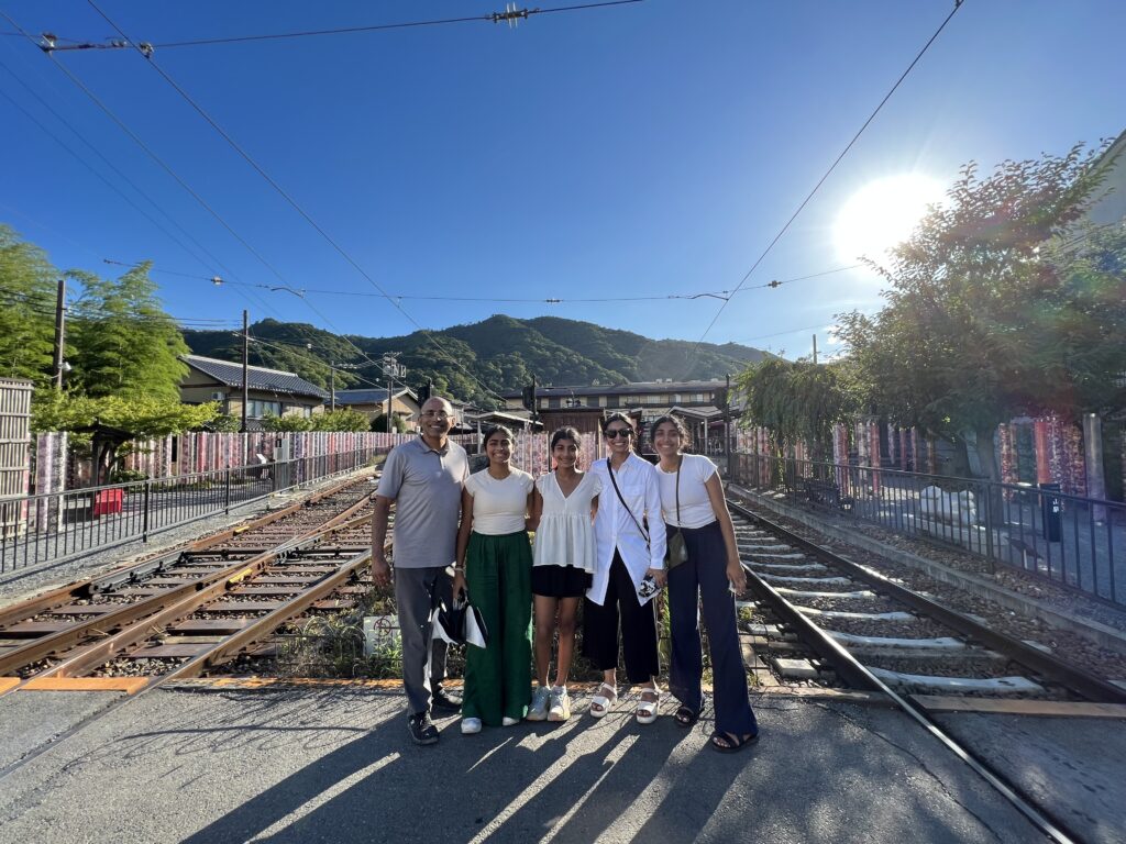 Kyoto 1-Day Tour, Kiyomizu,Yasaka Shrine, Fushimi Inari Shrine, Monkey ... Kyoto 1-Day Tour, Kiyomizu,Yasaka Shrine, Fushimi Inari Shrine, Monkey ...