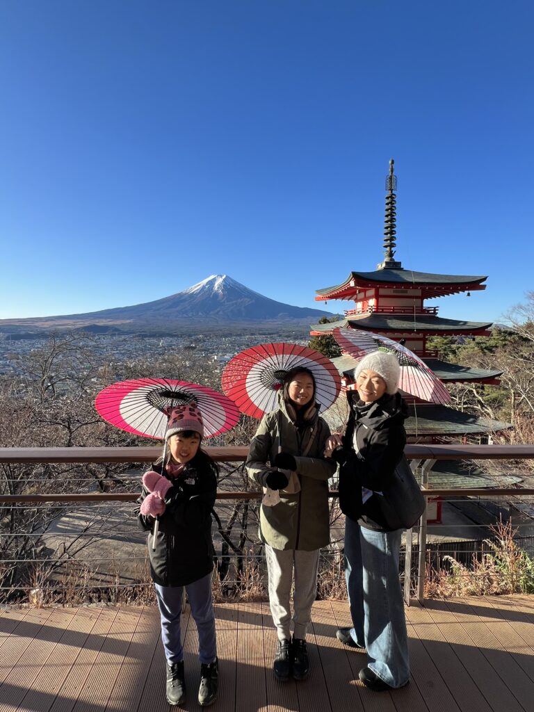 Mt.Fuji, 5storied pagoda, Fujikyu train track, Lake Kawaguchiko, Hakone ...