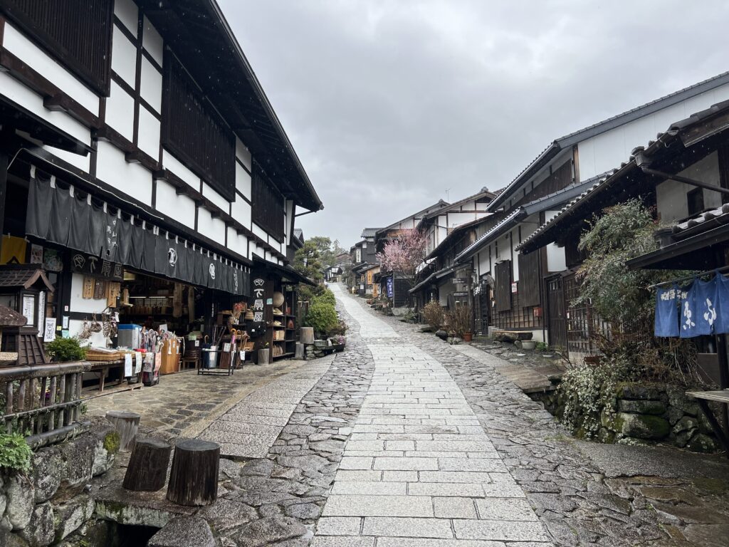 Nakasendo Old Highway, medieval post town and Samurai road!!