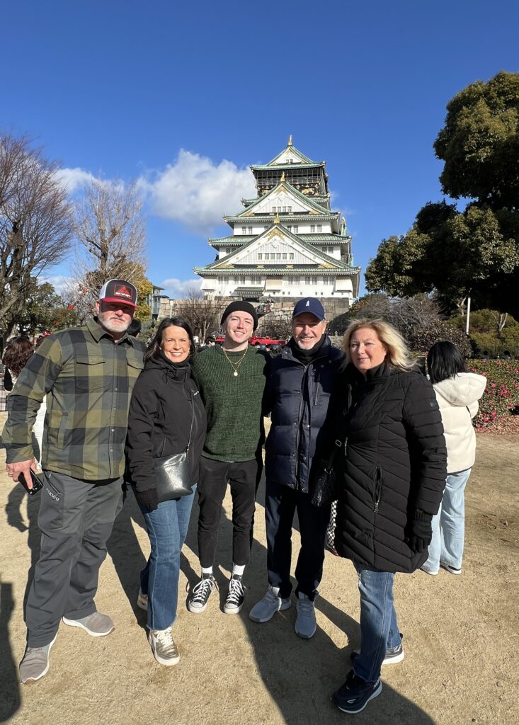 Osaka 1 day tour, Osaka castle, Castle tower, Samurai photos, Lunch ...