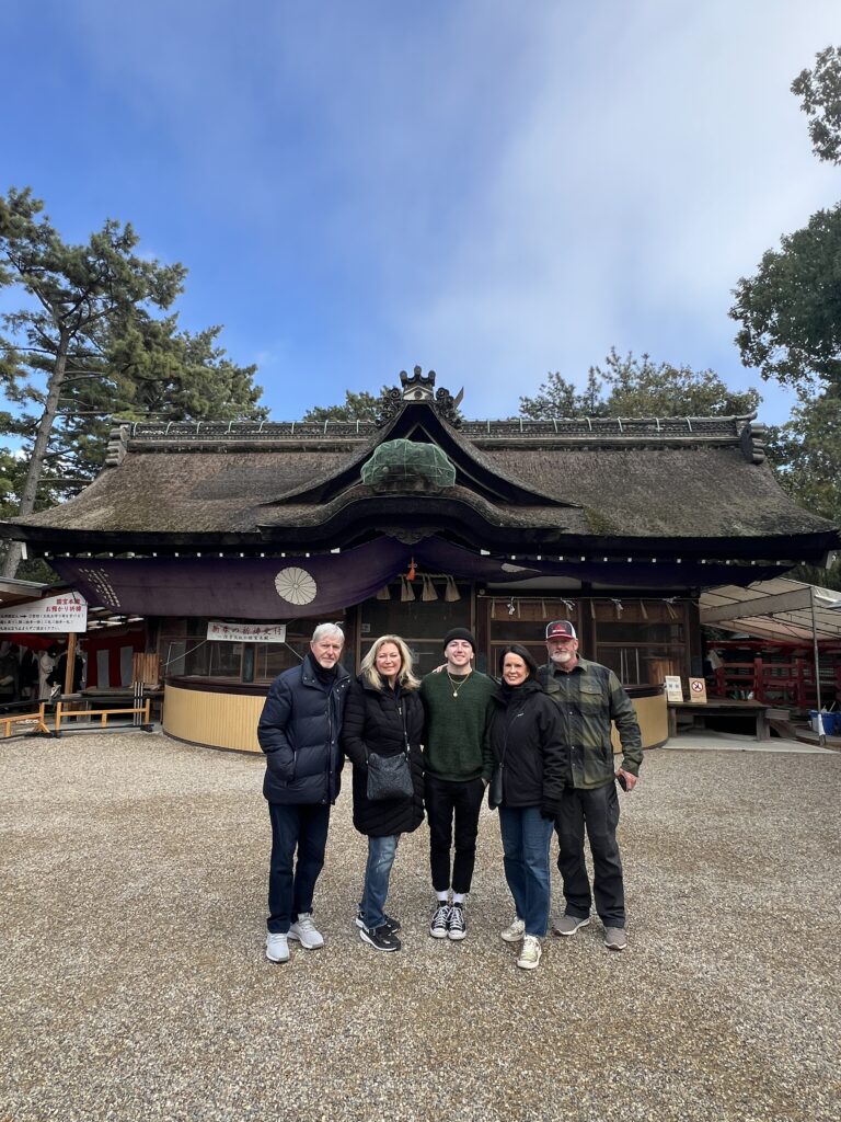 Osaka 1 day tour, Osaka castle, Castle tower, Samurai photos, Lunch ...