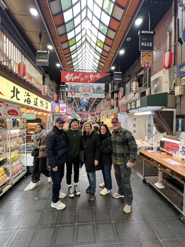 Osaka 1 day tour, Osaka castle, Castle tower, Samurai photos, Lunch ...